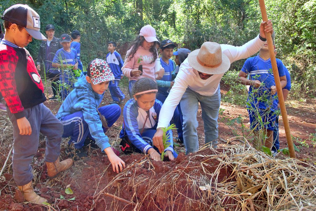 Alunos da Escola Marechal Rodon vivenciam atividade de Preservação ...